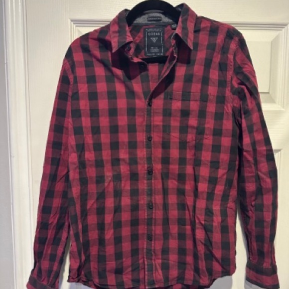 Guess | Shirts | Guess Regular Fit Red Flannel | Poshmark